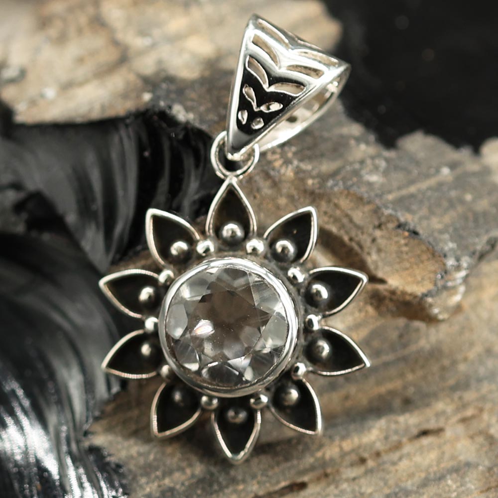 Sonnen Anhänger Silber mit Edelstein Bergkristall online